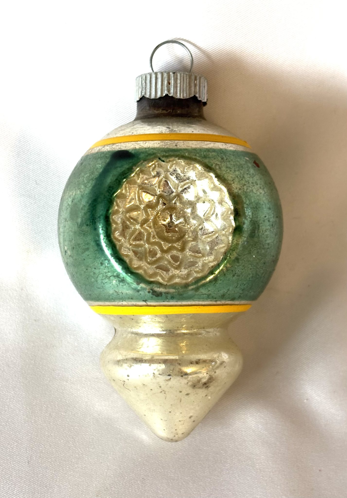 Vintage Shiny Brite Bumpy Indent Double Lobed Teardrop Christmas ...